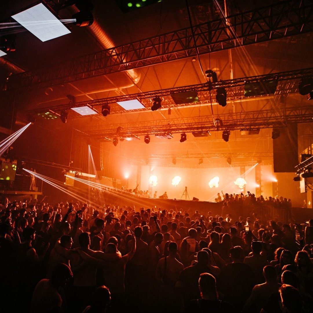 VERKNIPT Oberhausen | Techno Music World