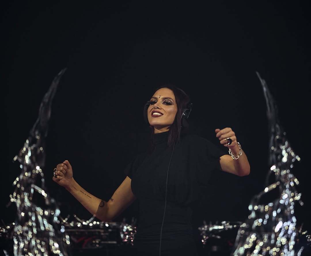 SARA LANDRY @ Cinecittà World | Techno Music World